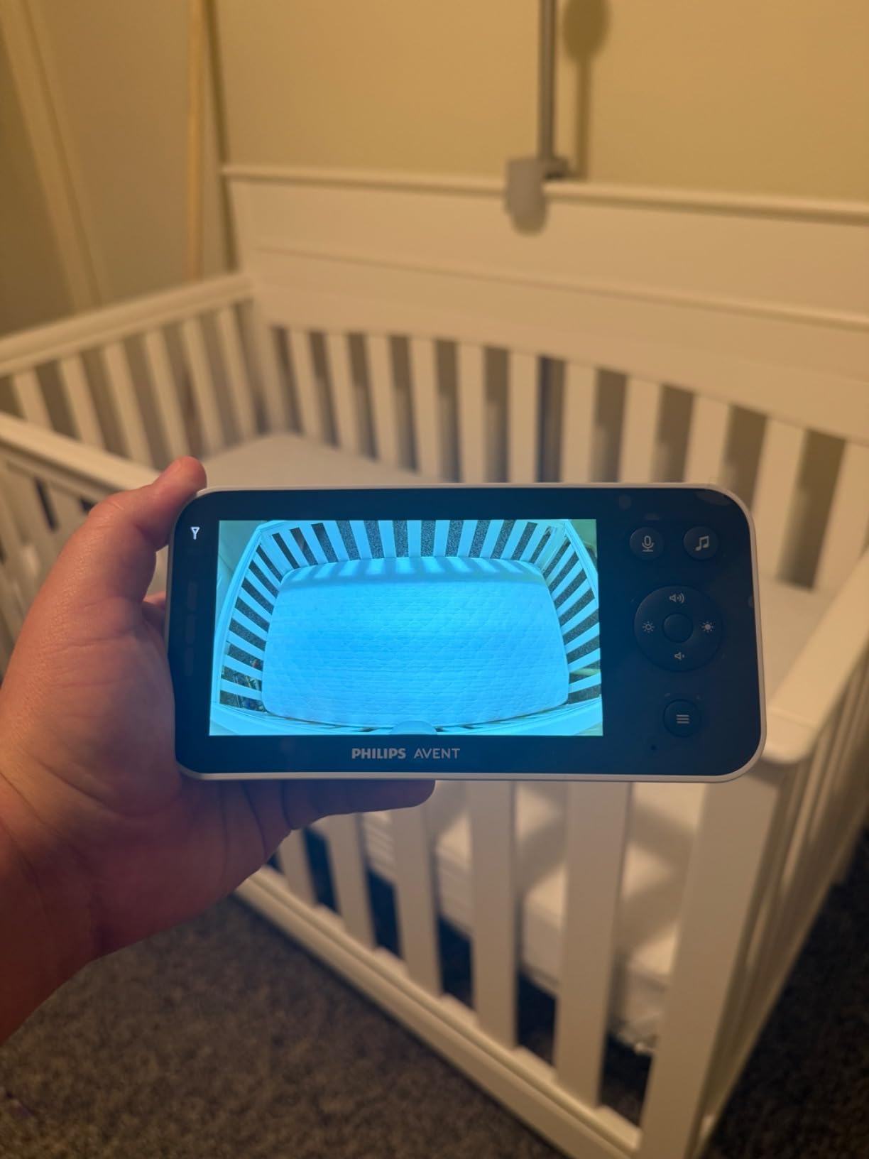 Philips Avent Premium Connected Baby Monitor Review – Is It Worth the ...